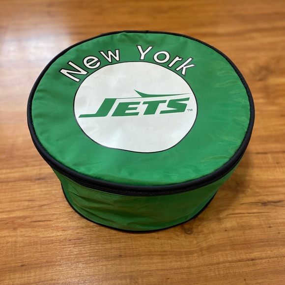 Kitchen | Vintage Ny Jets Portable Dinner Ware Set | Poshmark